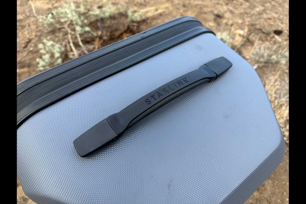 Roaming the Wild: An Overlander’s Look at Starlink Roam | Technology ...